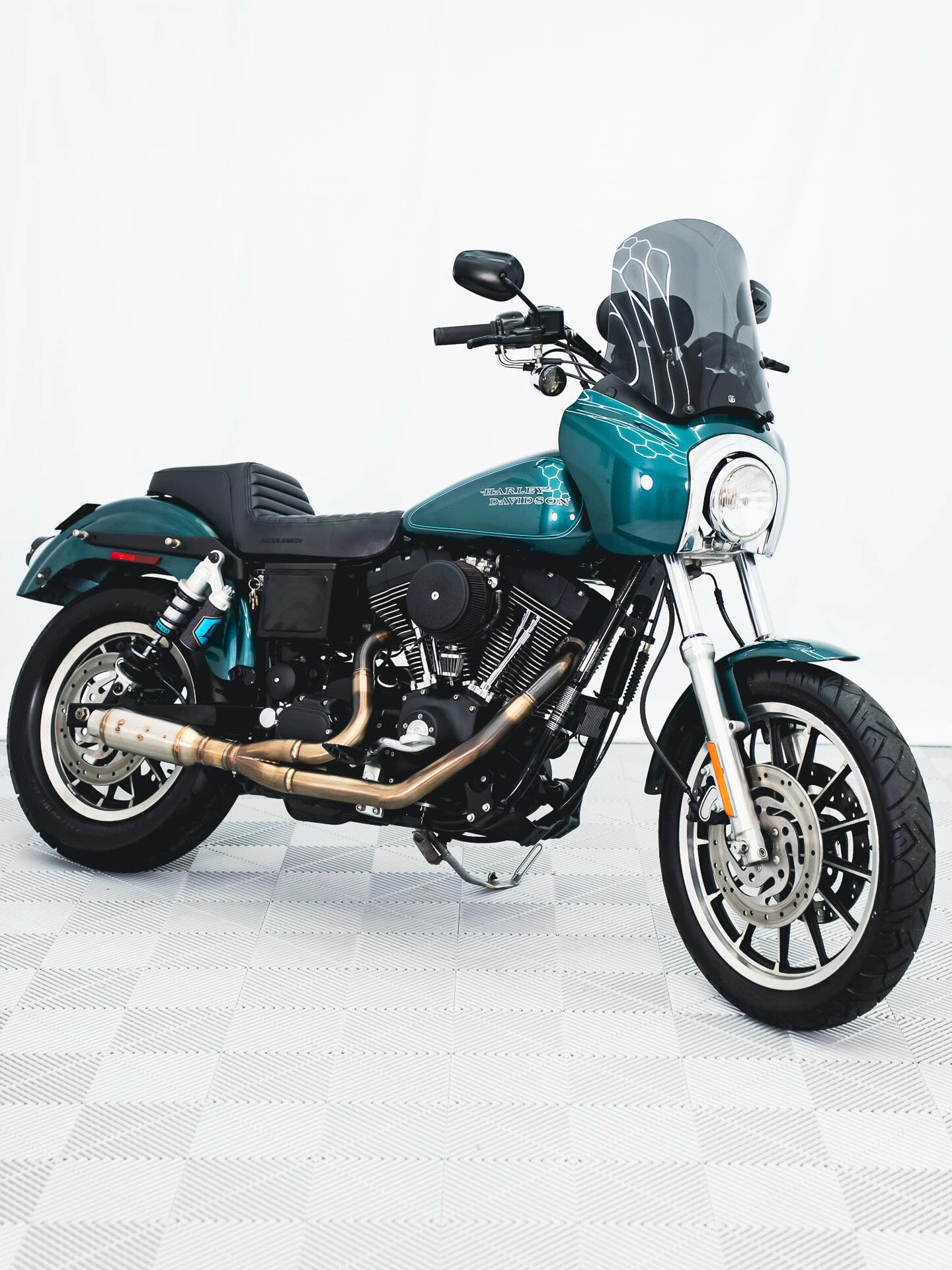 2002 FXDXT SUEDE GREEN – Frasermoto